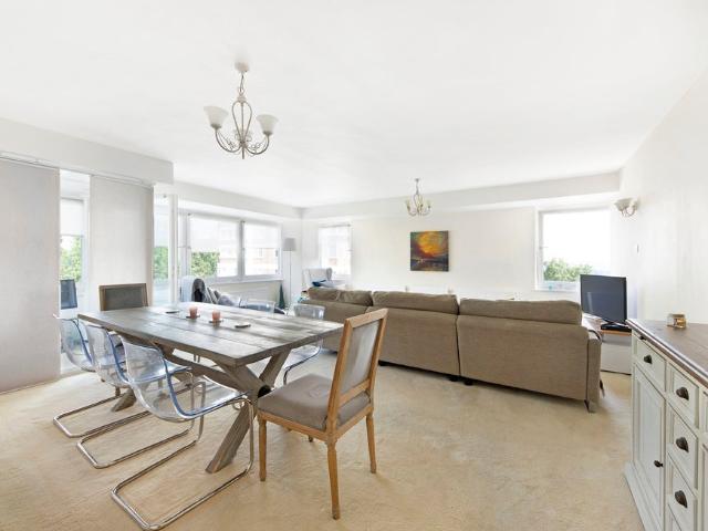 Apartment at Oakfield, Greater London