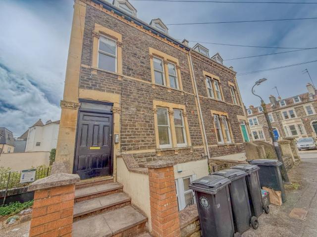 Apartment at Oakfield Place, Bristol