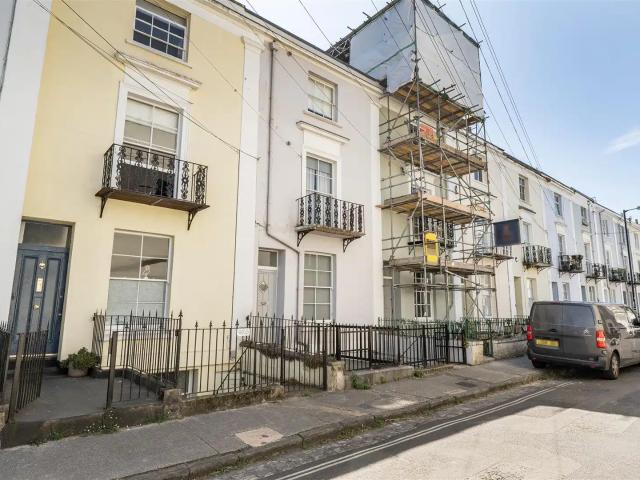 Apartment at Oakfield Place, Bristol