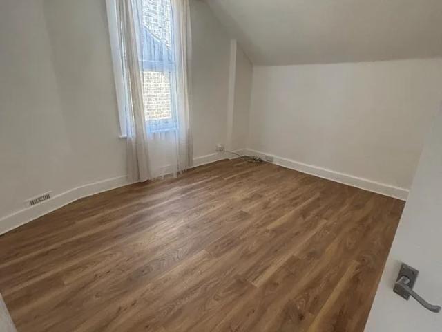 Apartment at Oakfield Road, Greater London