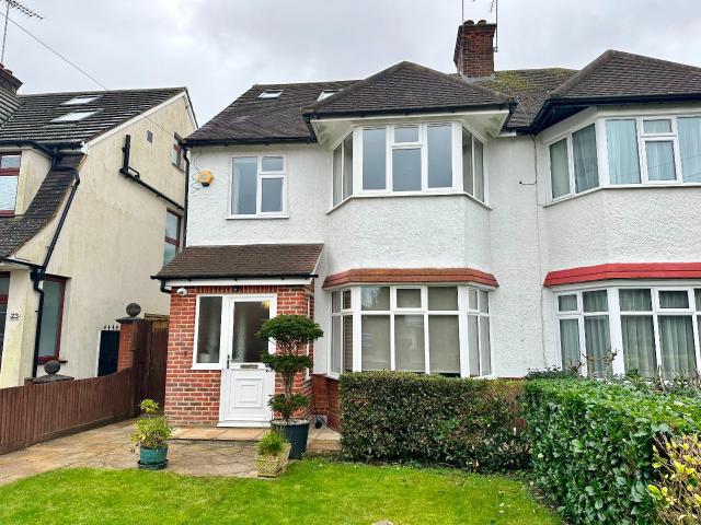 Apartment at Oakfield Road, Greater London