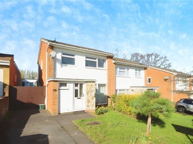 Apartment at Oakfields, Guildford
