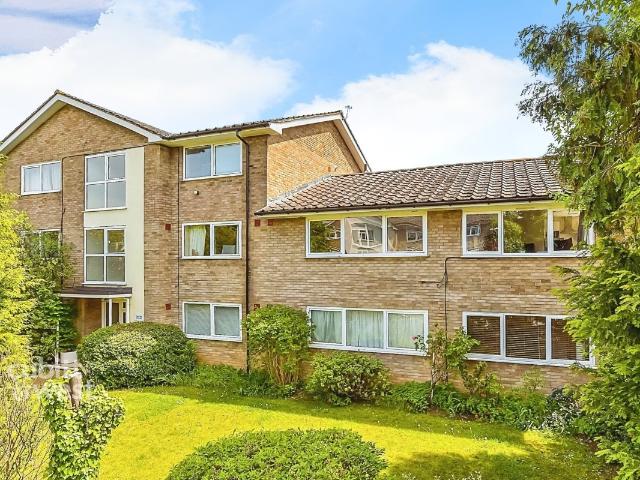 Apartment at Oakhill Road, Sevenoaks
