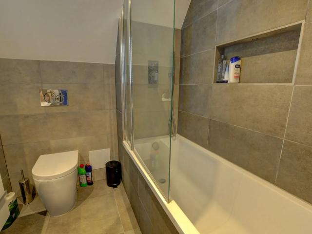Apartment at Oakley Road, South Oxfordshire