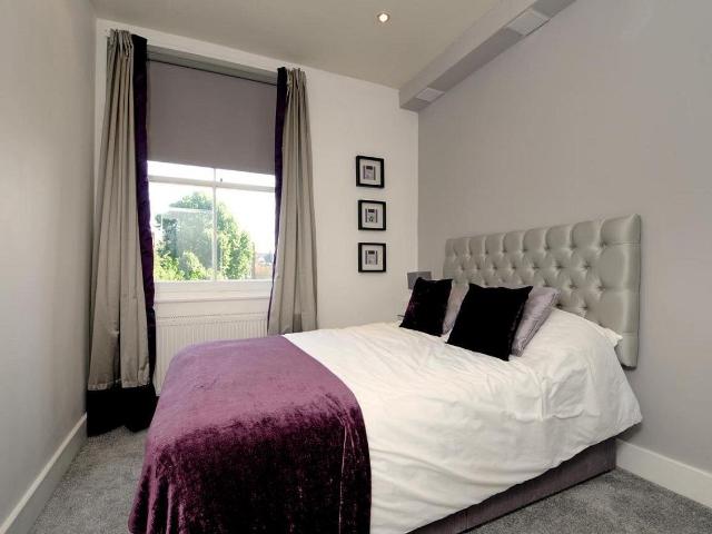 Apartment at Oakley Street, Greater London