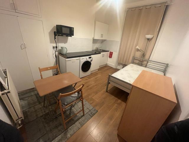 Apartment at Oakley Square, Greater London
