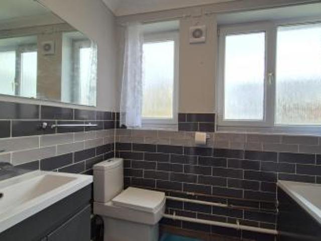 Apartment at Oakwell Close, Dunstable