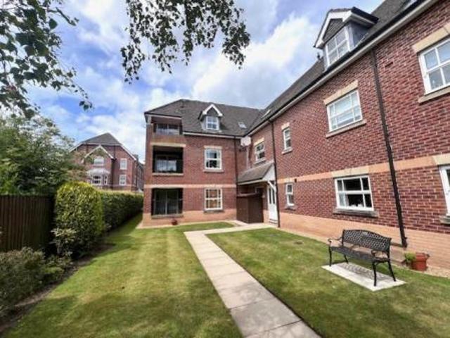 Apartment at Obelisk Way, Congleton
