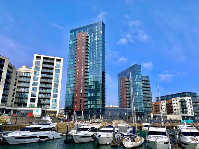 Apartment at Ocean Way, Southampton