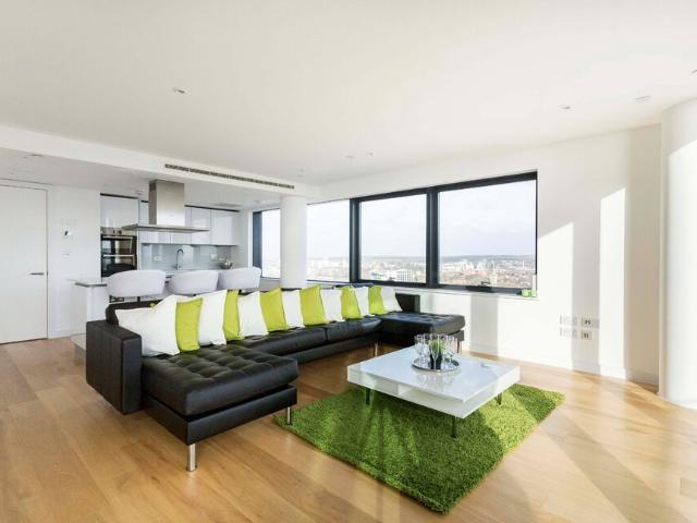 Apartment at Ocean Way, Southampton