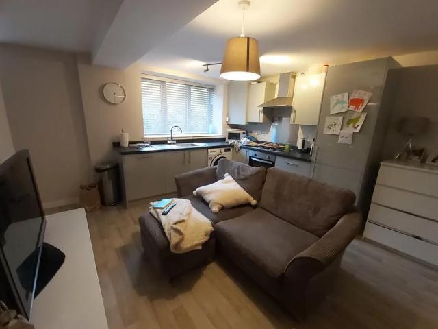 Apartment at Olton Wharf, Metropolitan Borough of Solihull