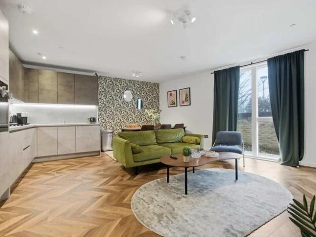 Apartment at Olympic Park Avenue, Greater London