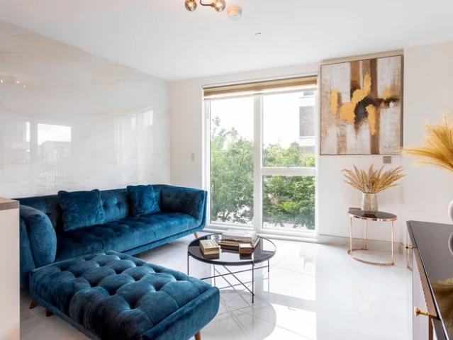Apartment at Olympic Park Avenue, Greater London