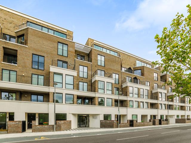 Apartment at Olympic Park Avenue, Greater London