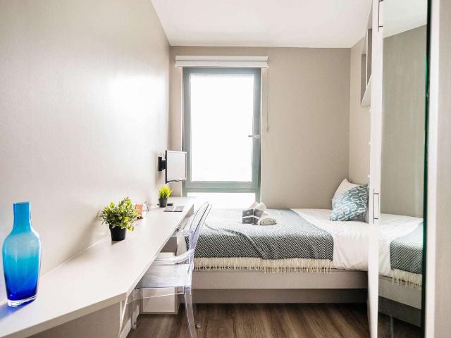 Apartment at Old Oak Lane, Greater London