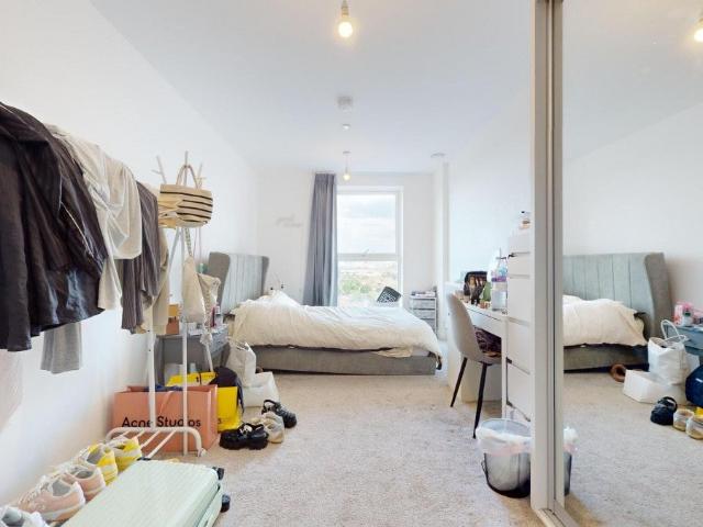 Apartment at Old Oak Road, Greater London