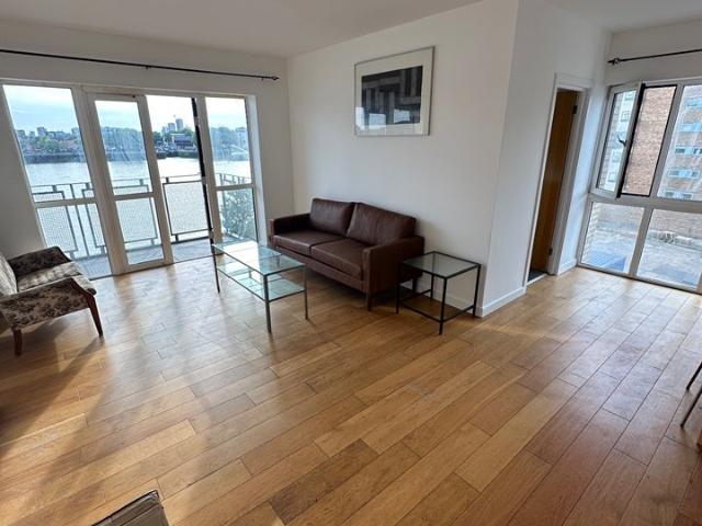 Apartment at Old Bellgate Place, Greater London
