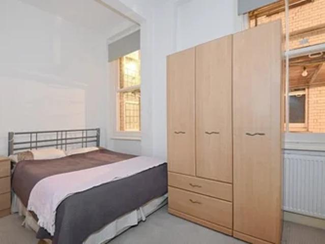 Apartment at Old Brompton Road, Greater London