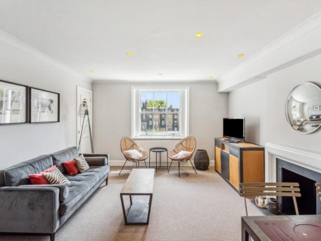 Apartment at Old Brompton Road, Greater London