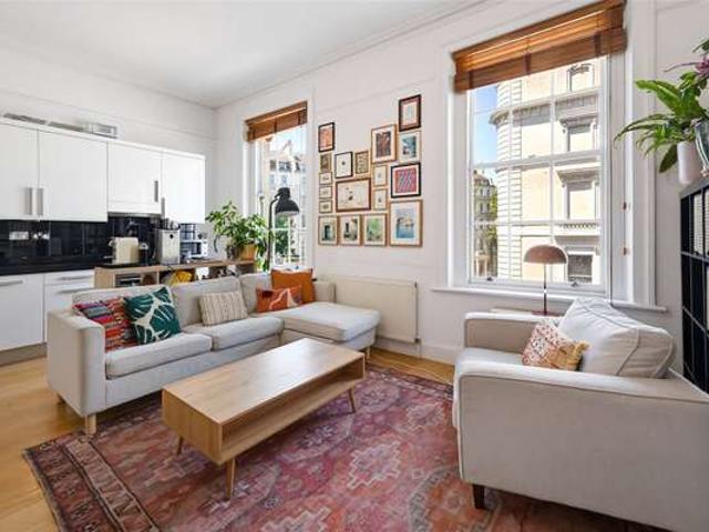 Apartment at Old Brompton Road, Greater London