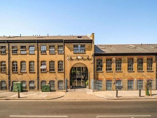 Apartment at Old Ford Road, Greater London