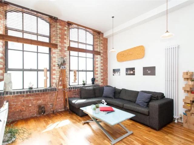 Apartment at Old Ford Road, Greater London