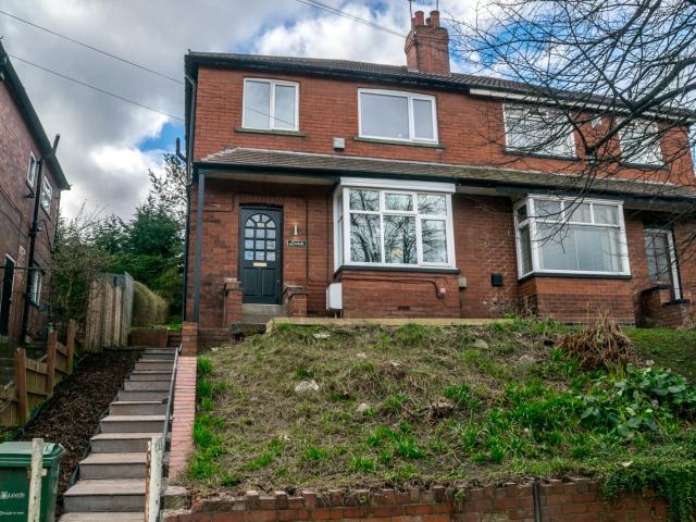 Apartment at Old Ring Road Cross Gates, Leeds