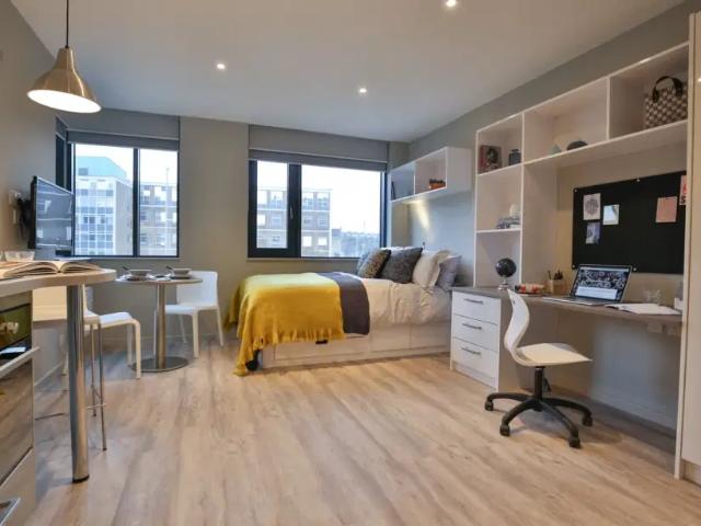 Room at Oldgate, Kirklees