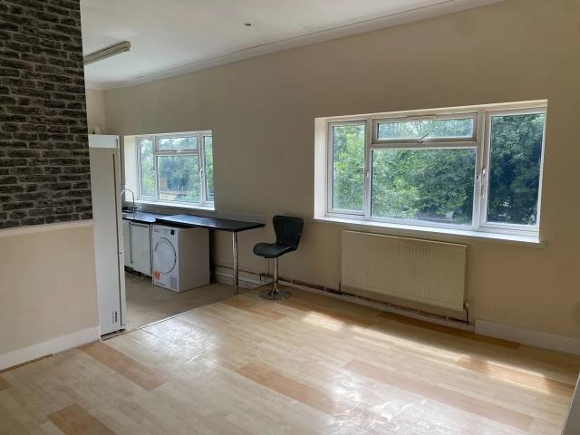 Apartment at Oliver Grove, Greater London