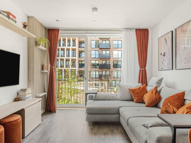 Apartment at Oliver Road, Greater London