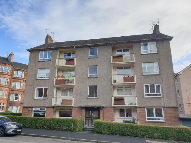 Apartment at Oran Street, Glasgow