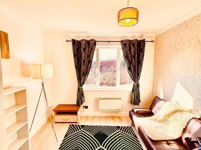 Apartment at Orchard Way, Mid Sussex
