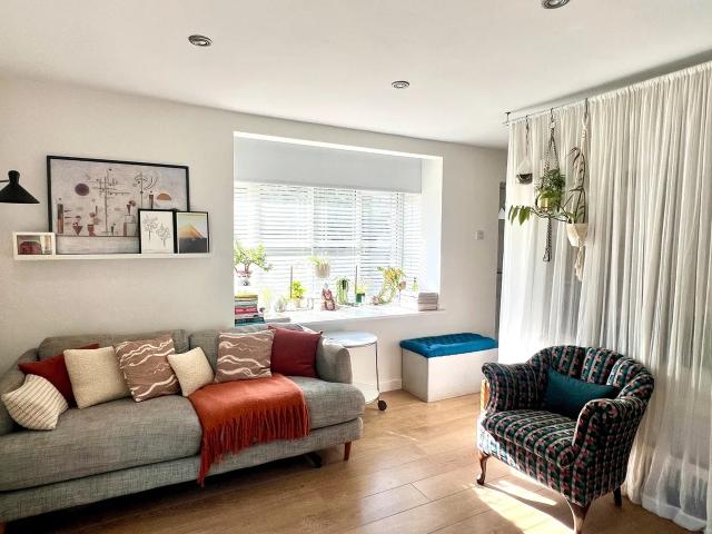 Apartment at Orchard Grove, Greater London