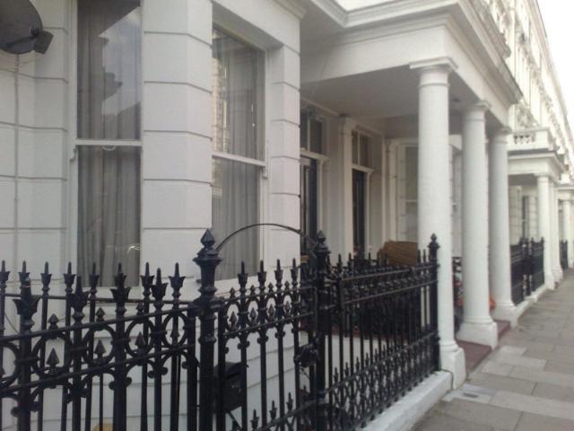 Apartment at Orchard Square, Greater London
