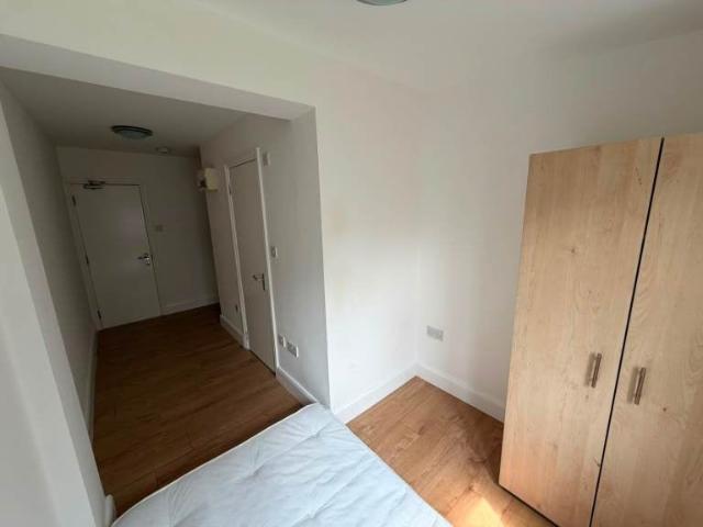 Apartment at Ordnance Road, Greater London