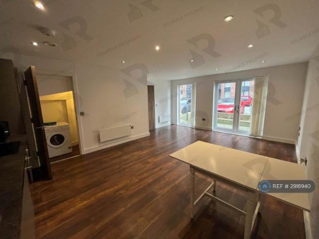 Apartment at Ordsall Lane, Salford