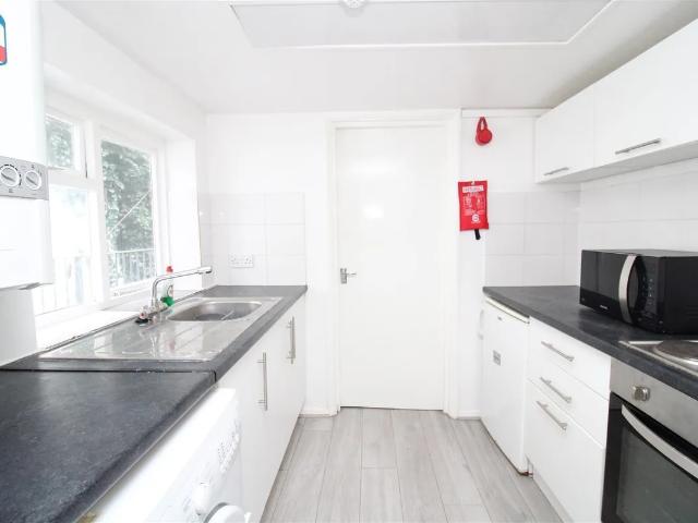 Apartment at Oriental Place, Brighton