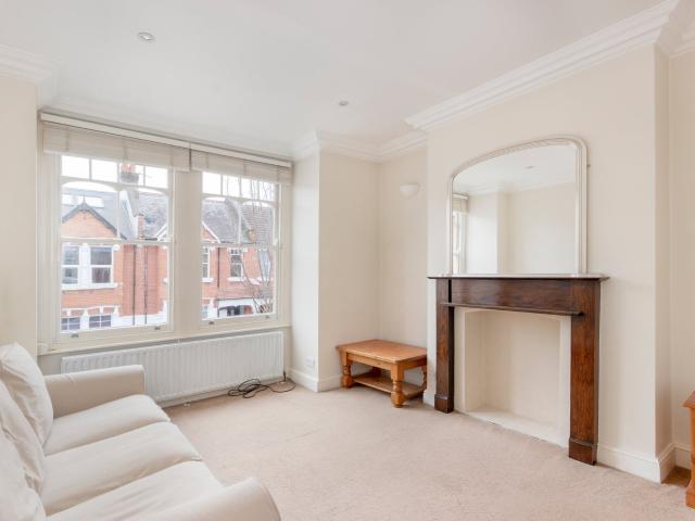 Apartment at Ormiston Grove, Greater London