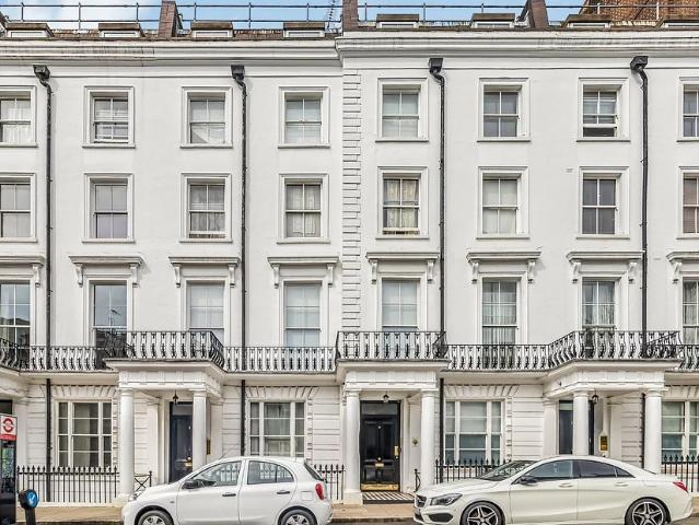 Apartment at Orsett Terrace, City of Westminster