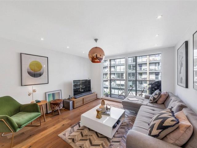 Apartment at Orsman Road, Greater London