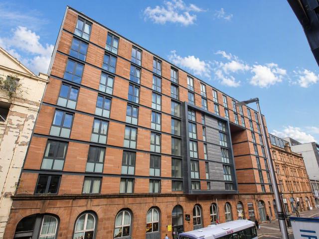 Apartment at Oswald Street, Glasgow