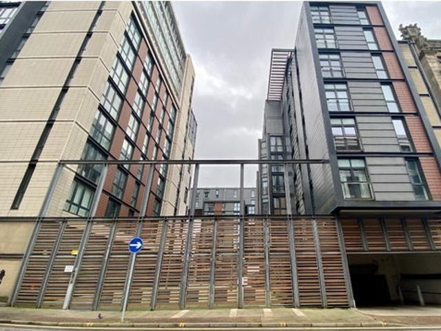 Apartment at Oswald Street, Glasgow