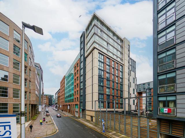Apartment at Oswald Street, Glasgow