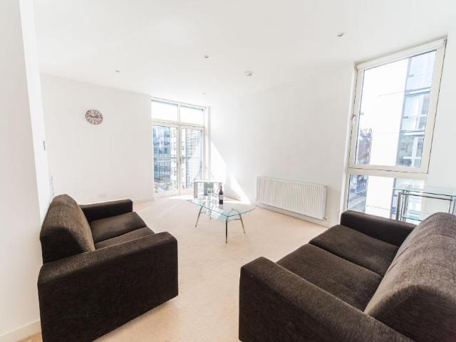 Apartment at Oswald Street, Glasgow