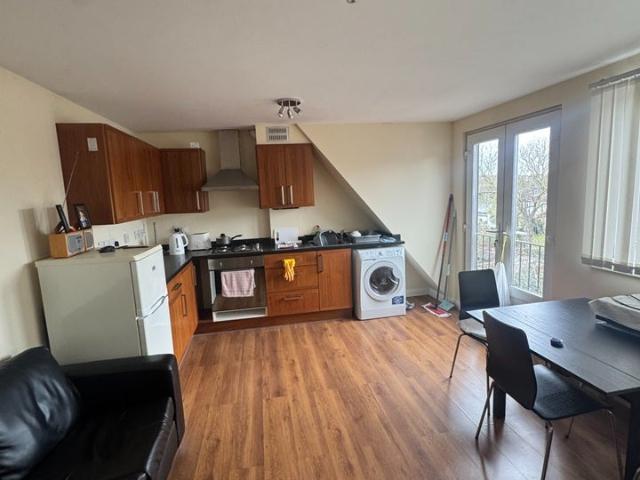 Apartment at Osidge Lane, Greater London