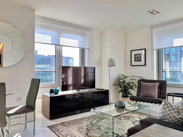 Apartment at Osnaburgh Street, Greater London