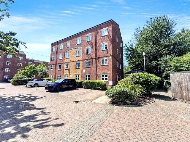 Apartment at Otter Close, Greater London