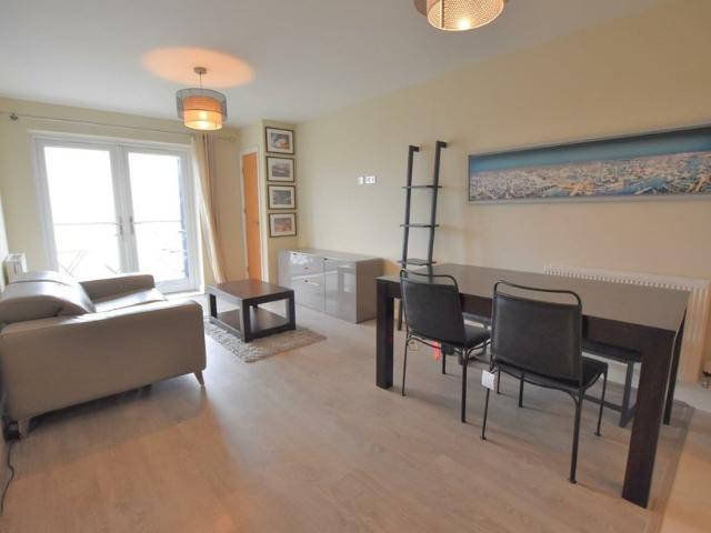 apartment at Otter Way, Yiewsley