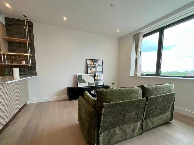 Apartment at Outer Circle, Greater London