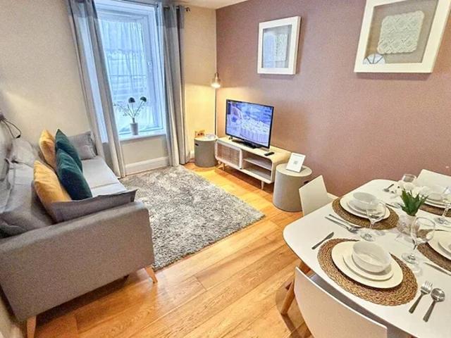 Apartment at Oval Way, Greater London
